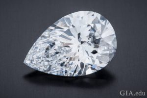 Pear Shaped Diamond: Tips for Picking the Perfect One