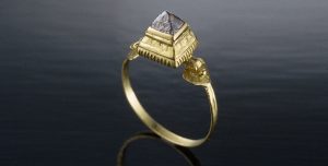 The Origin of Wedding Rings: Ancient Tradition or Marketing Invention ...