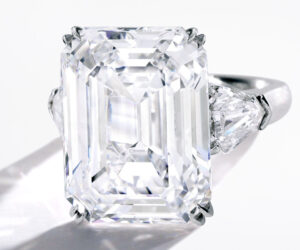 How to Buy a Diamond | GIA 4Cs